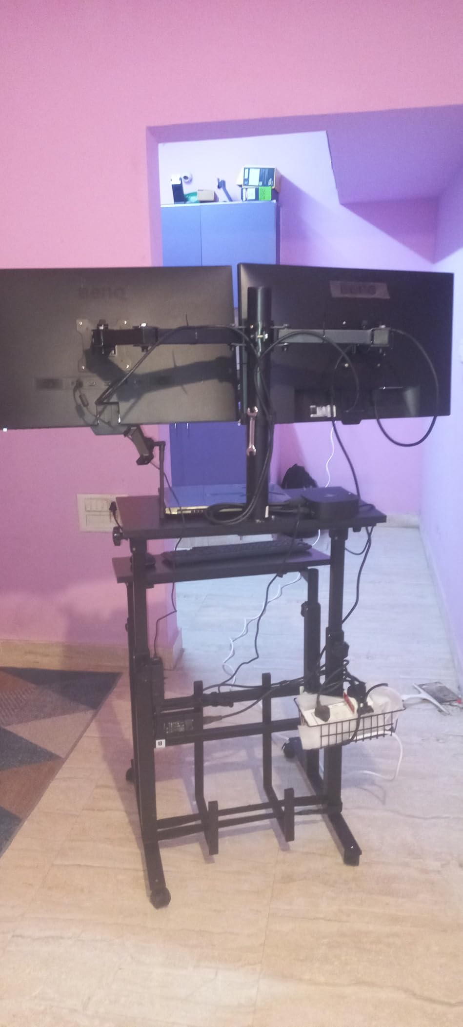 Isomars Computer/Laptop Table with Dual Monitor Mount, Adjustable ...