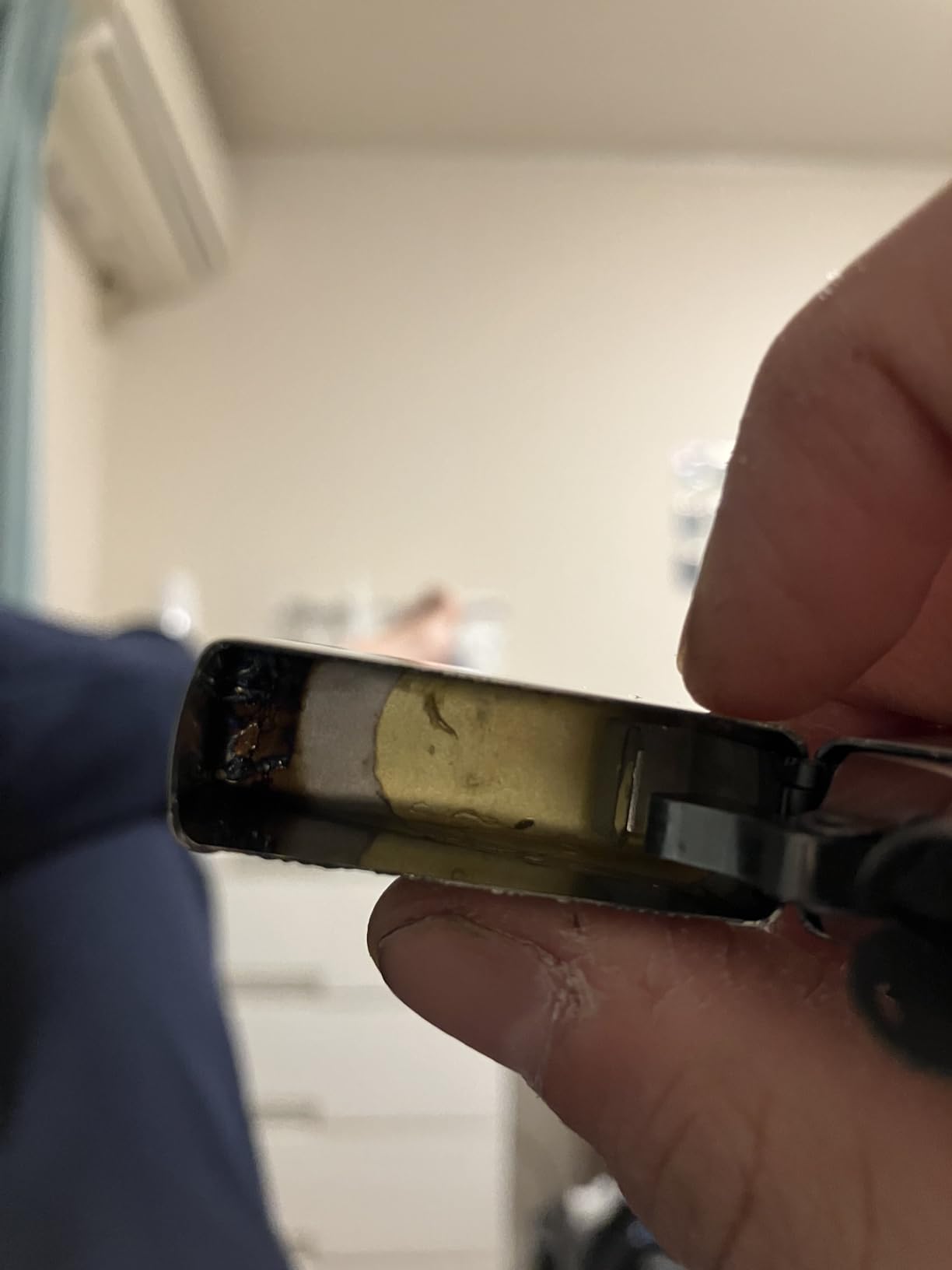 Amazon.co.jp: ZIPPO（ジッポー）2SV-NKOI 和柄 昇り鯉 コイ アンティーク シンプル (シルバー) : ファッション