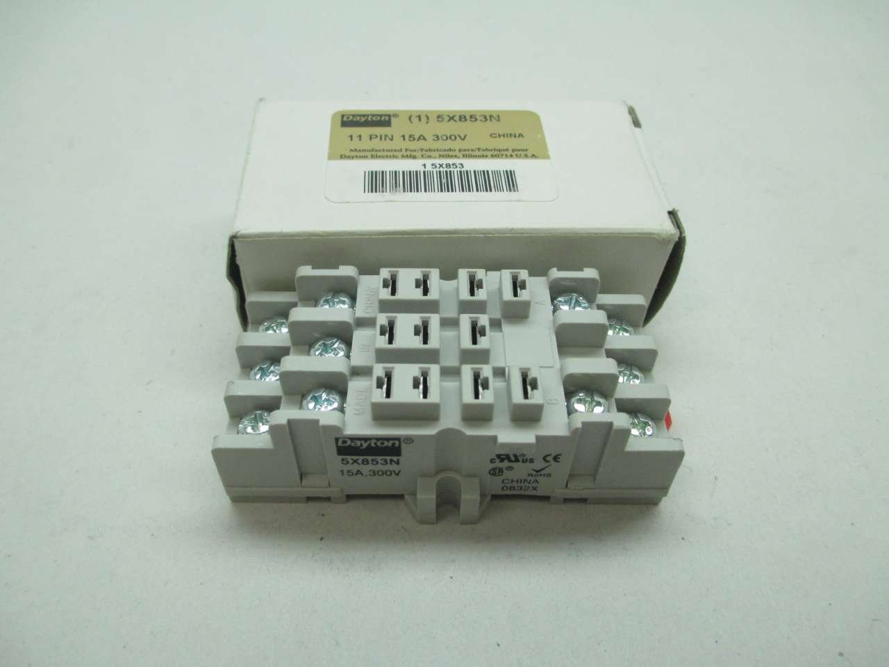 Dayton 5X853N Relay Socket: Electromechanical Relays: Amazon.com ...