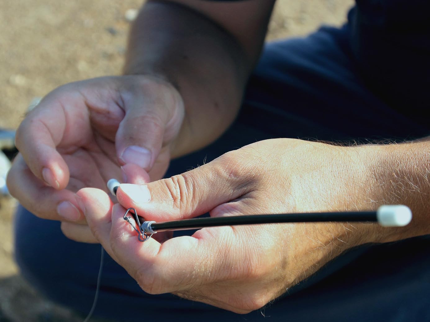 Annyswit 20 Pcs Anti Tangle Fishing Boom Tube with Snaps Fishing ...