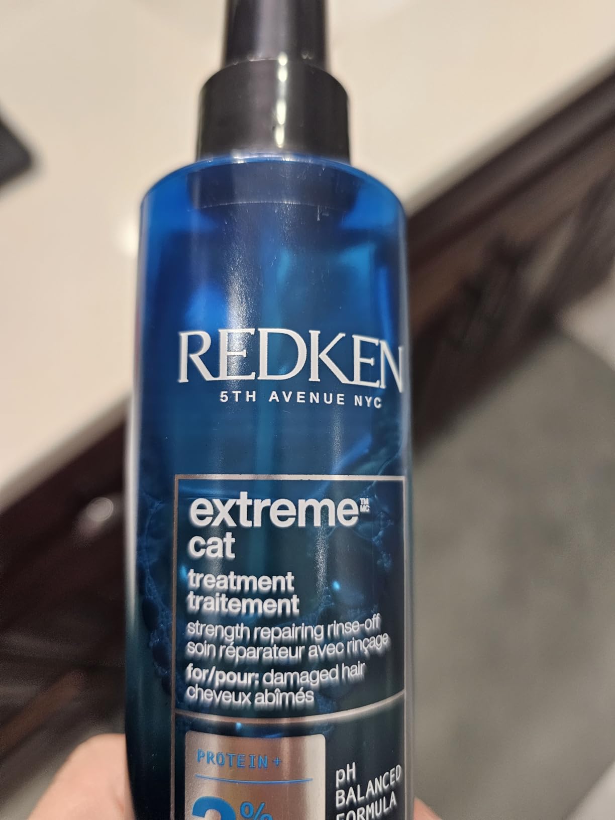 Redken Extreme CAT Anti-Damage Protein Reconstructing Rinse Out ...