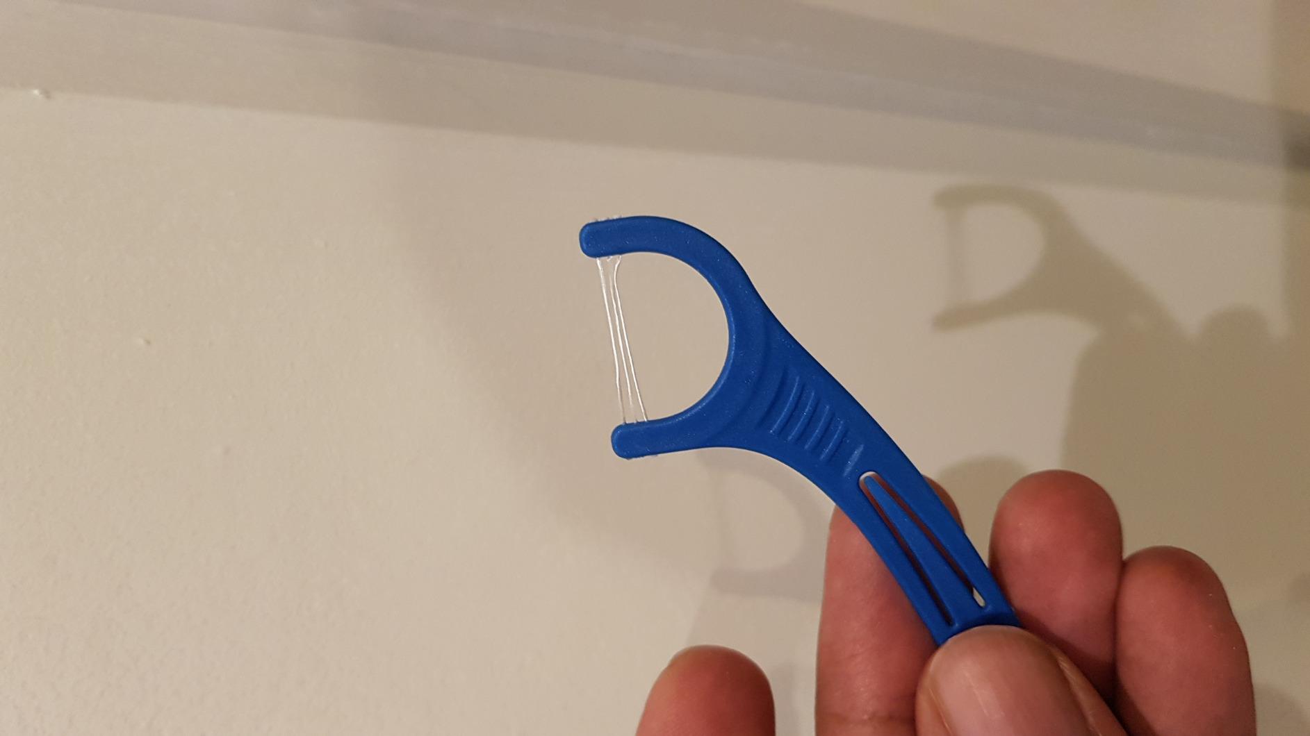 Plackers Tri-Line Flossers, Pack of 2 (Total 150) : Amazon.co.uk ...