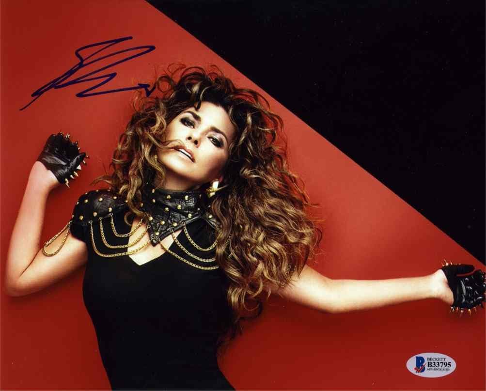 Shania Twain Signed 8x10 Photo Certified Authentic Beckett BAS COA at ...