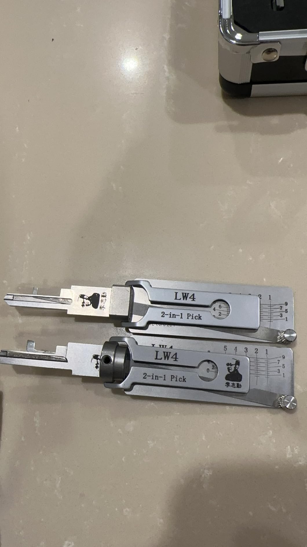 AGOUH LiShi 2 in 1 Lock Pick Tool LW4 and LW5 Open Australian Lockwood ...