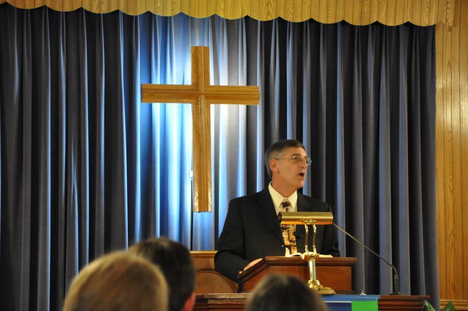 Amazon.de: Pastor Michael Adams: Bücher, Biographie, neuestes ...