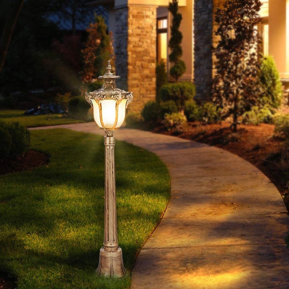 Rustic Garden Lights Background 1 Rustic Gecko Solar Light Garden Wall