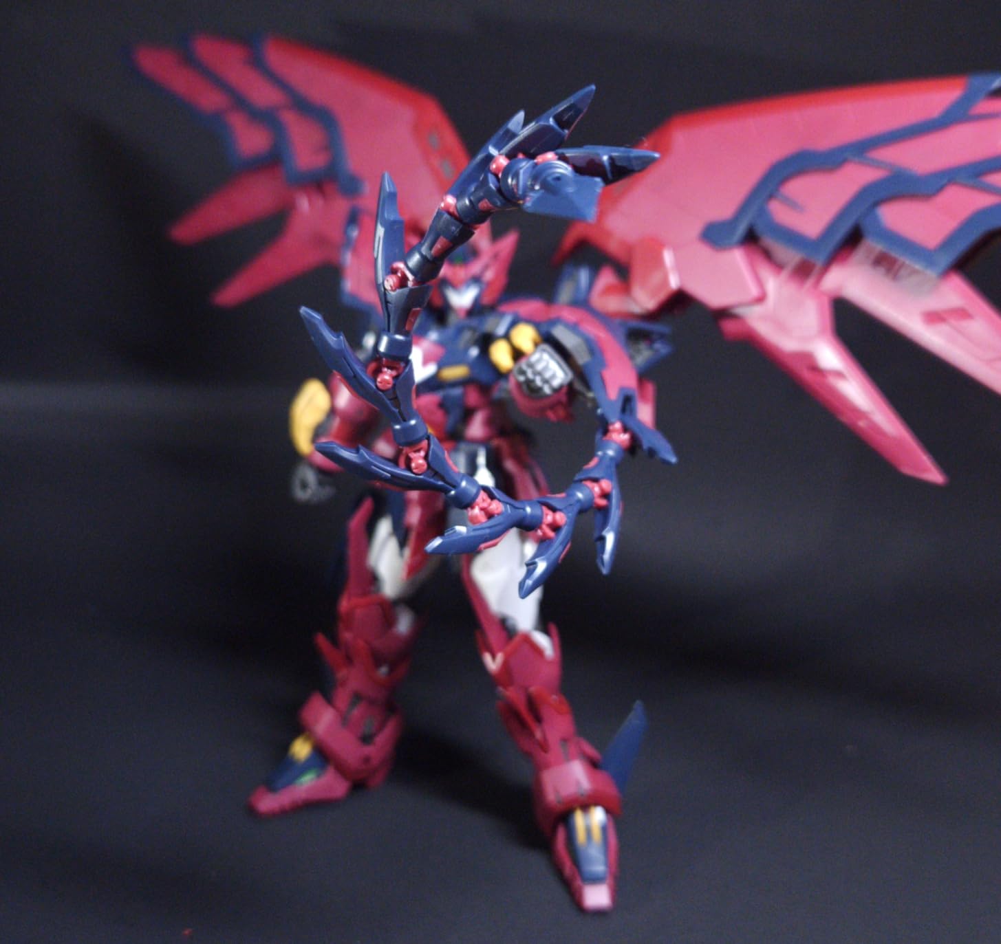 Bandai Spirits RG Mobile Suit Gundam W Gundam Epion 1/144 Scale Color ...