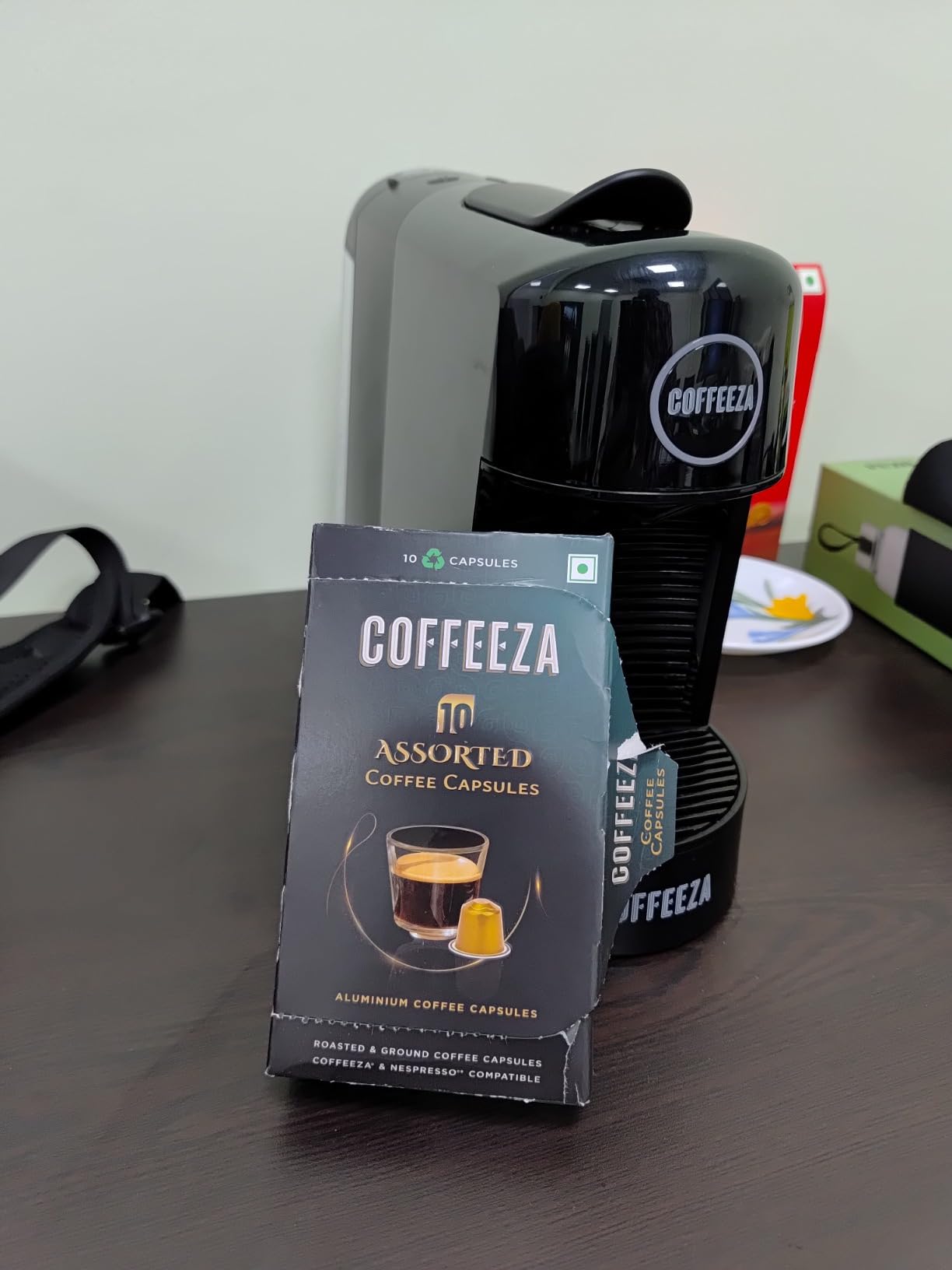 COFFEEZA Favorites Variety Pack Coffee Pods - 50 Aluminium Coffee ...