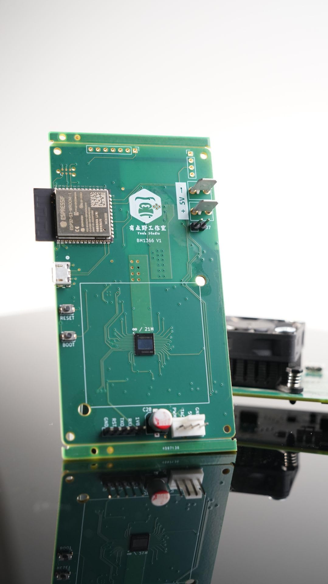 Amazon.com: GekkoScience NewPac 130Gh/s+ USB Bitcoin / SHA256 Stick ...