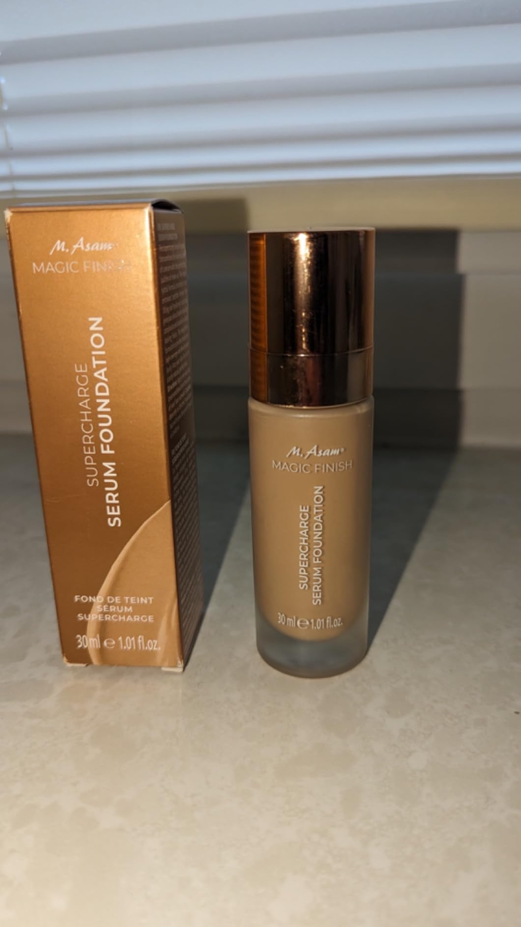 M. Asam MAGIC FINISH Supercharge Serum Foundation Cool Honey (30 ml ...