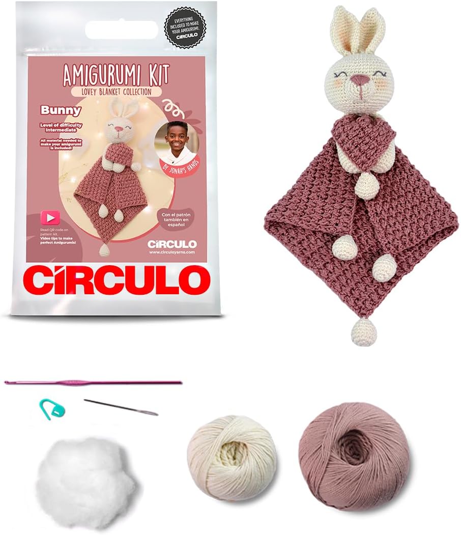 Amazon.com: CÍRCULO Circulo Amigurumi Crochet Kit - Lovey Blanket - All ...
