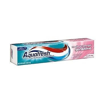 Amazon.com : Aqua Fresh Sensitive Maximum Strength Toothpaste, 5.6 oz ...