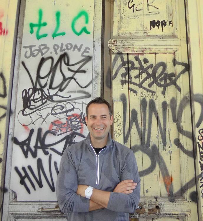 Amazon.com: G. James Daichendt: books, biography, latest update