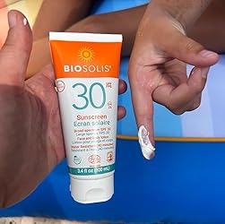 Amazon.com: Biosolis Sun Milk SPF 30 - Organic Sunscreen Protects Your ...
