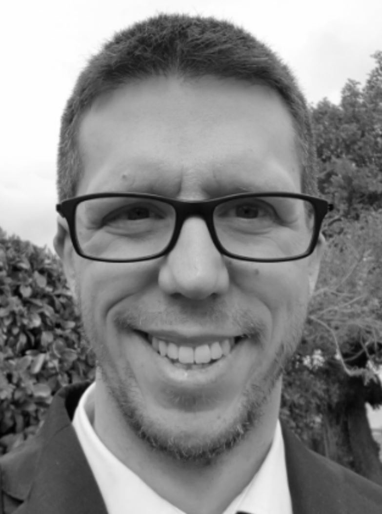 Amazon.com: Matteo Meneghini: books, biography, latest update