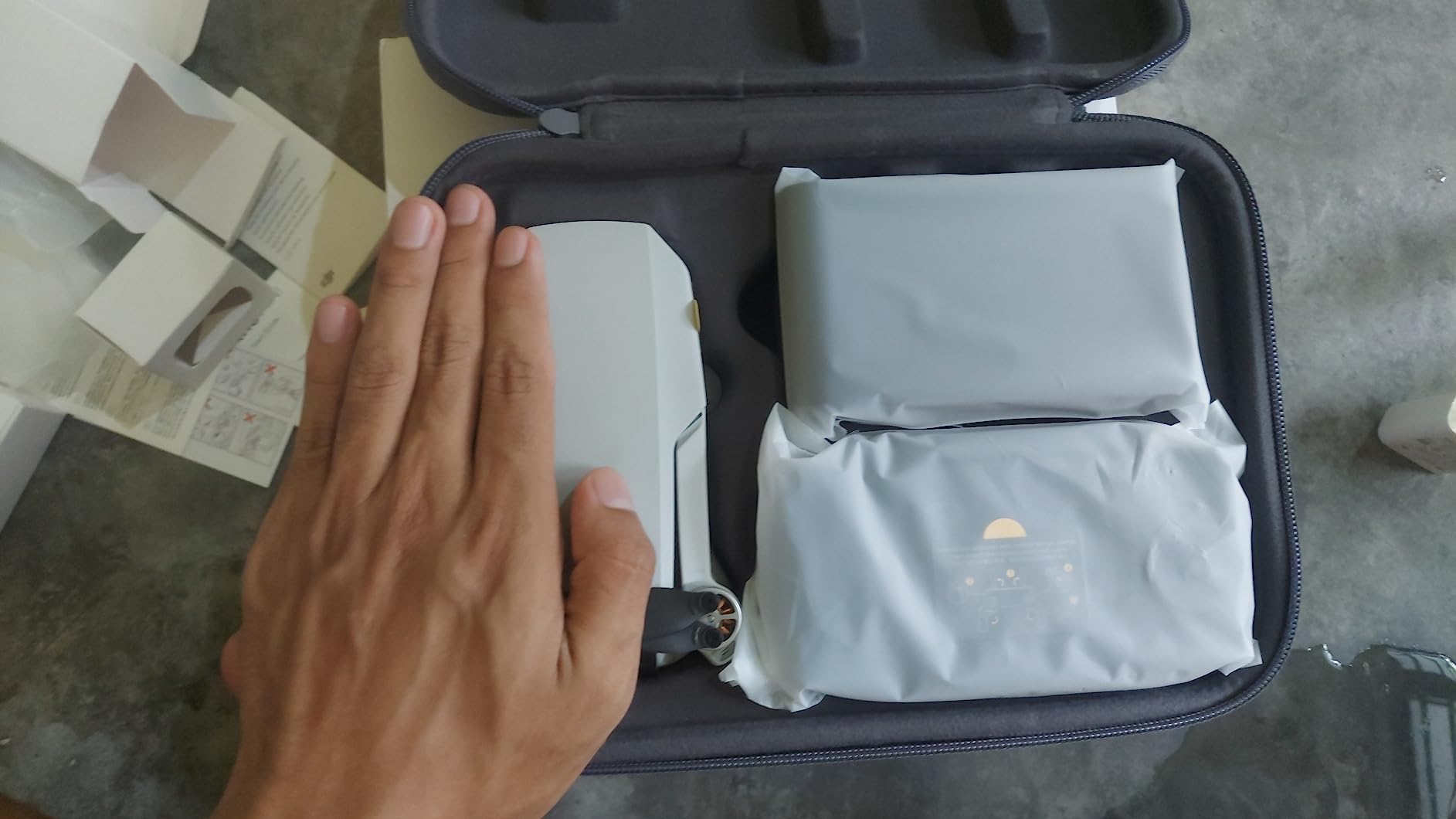 DJI Mavic Mini Fly More Combo Drone FlyCam Quadcopter with 2.7K Camera ...