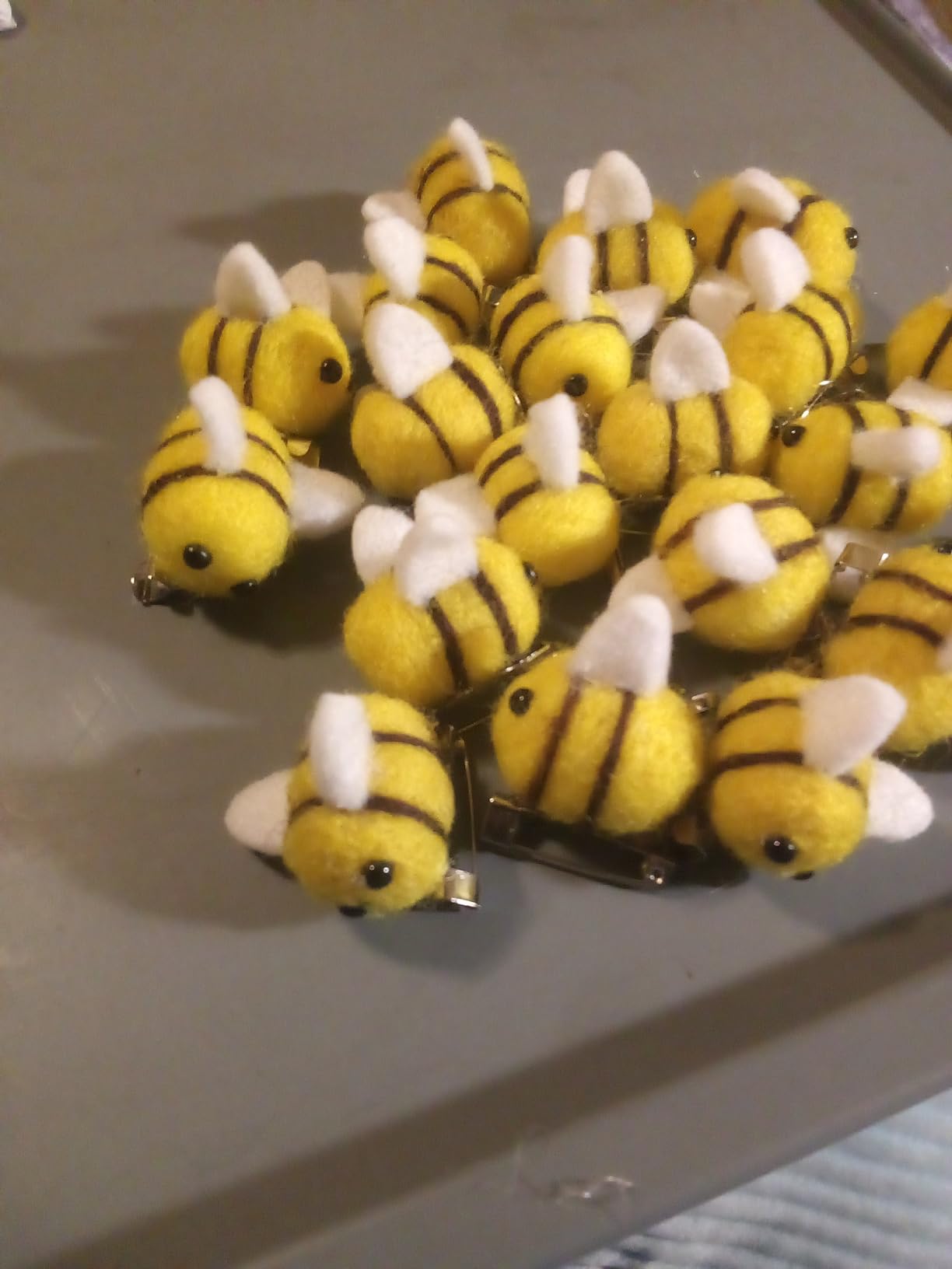 Amazon.com: HADDIY Felt Bees for Crafts,20 Pcs Small Wool Bumble Bee Plush Decor for Bee Baby ...