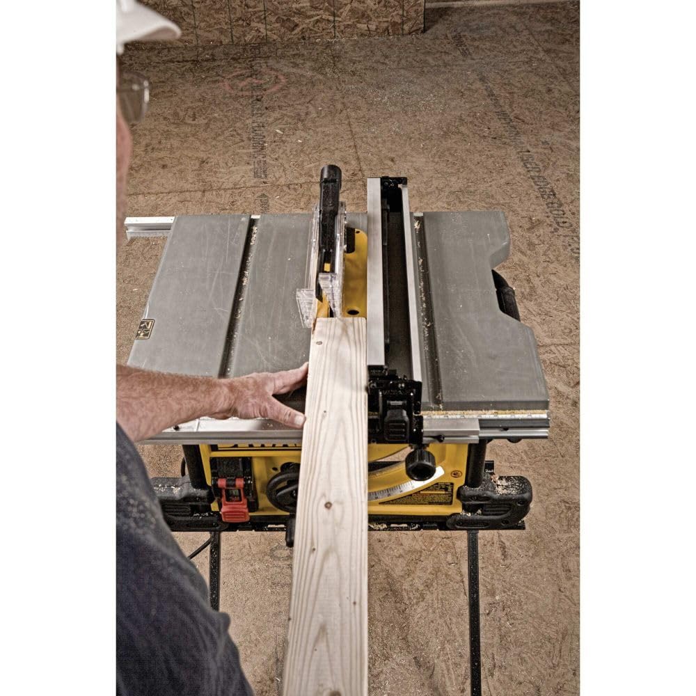 DEWALT Table Saw, 10 Inch, 15 Amp, 32 ½-Inch Rip Capacity, Dust ...