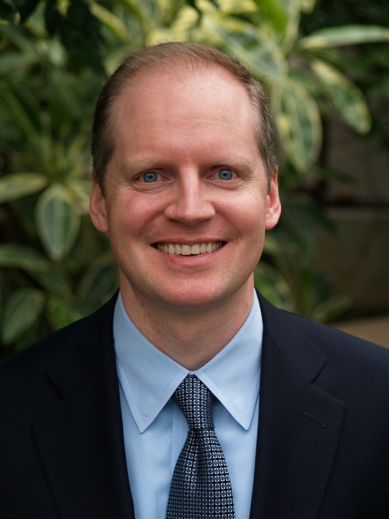 Amazon.com: Tres Roeder: books, biography, latest update