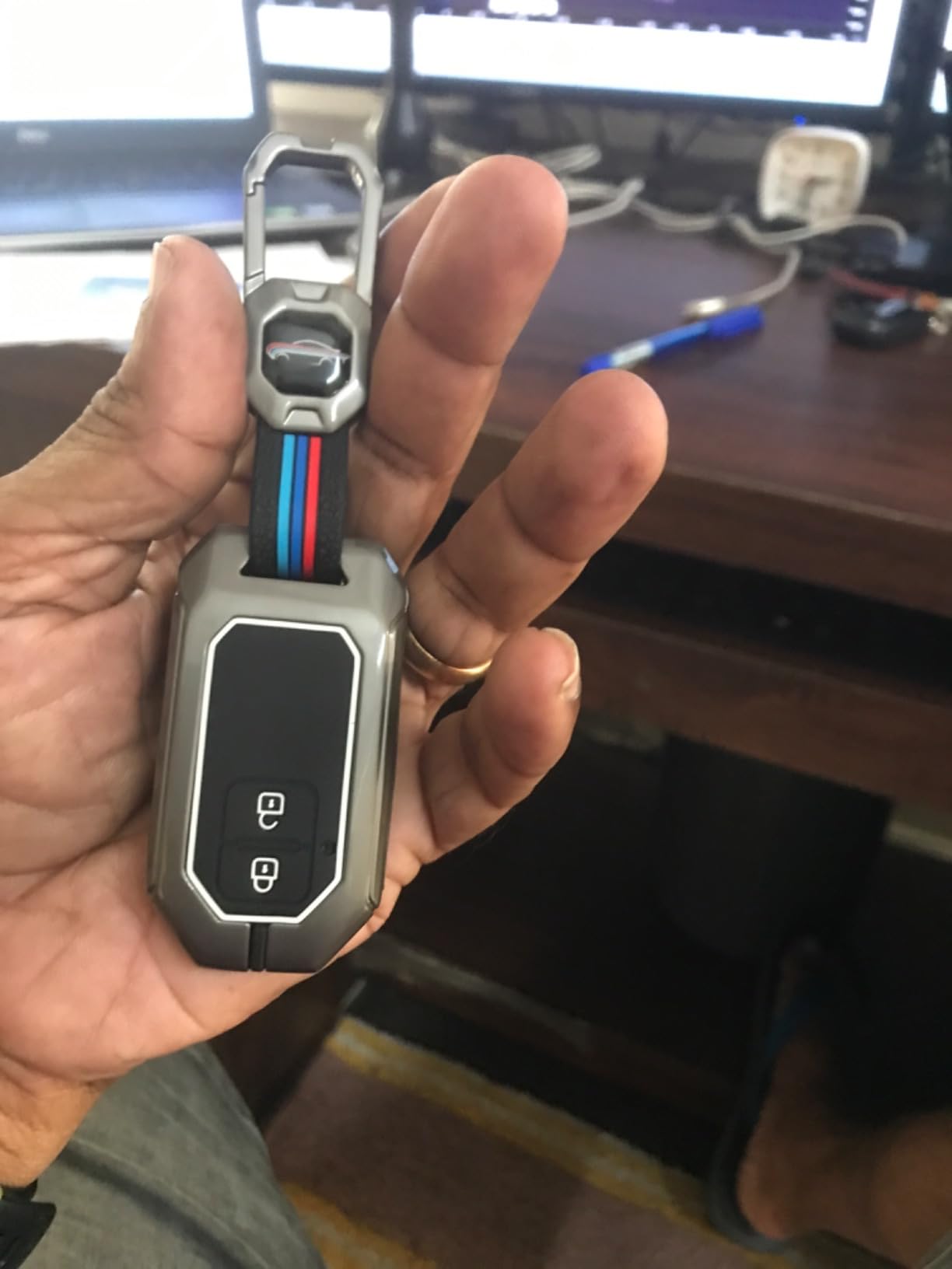 STYLENFLAUNT® Waterproof Silicon Car Case Holder with Keychain & Full ...