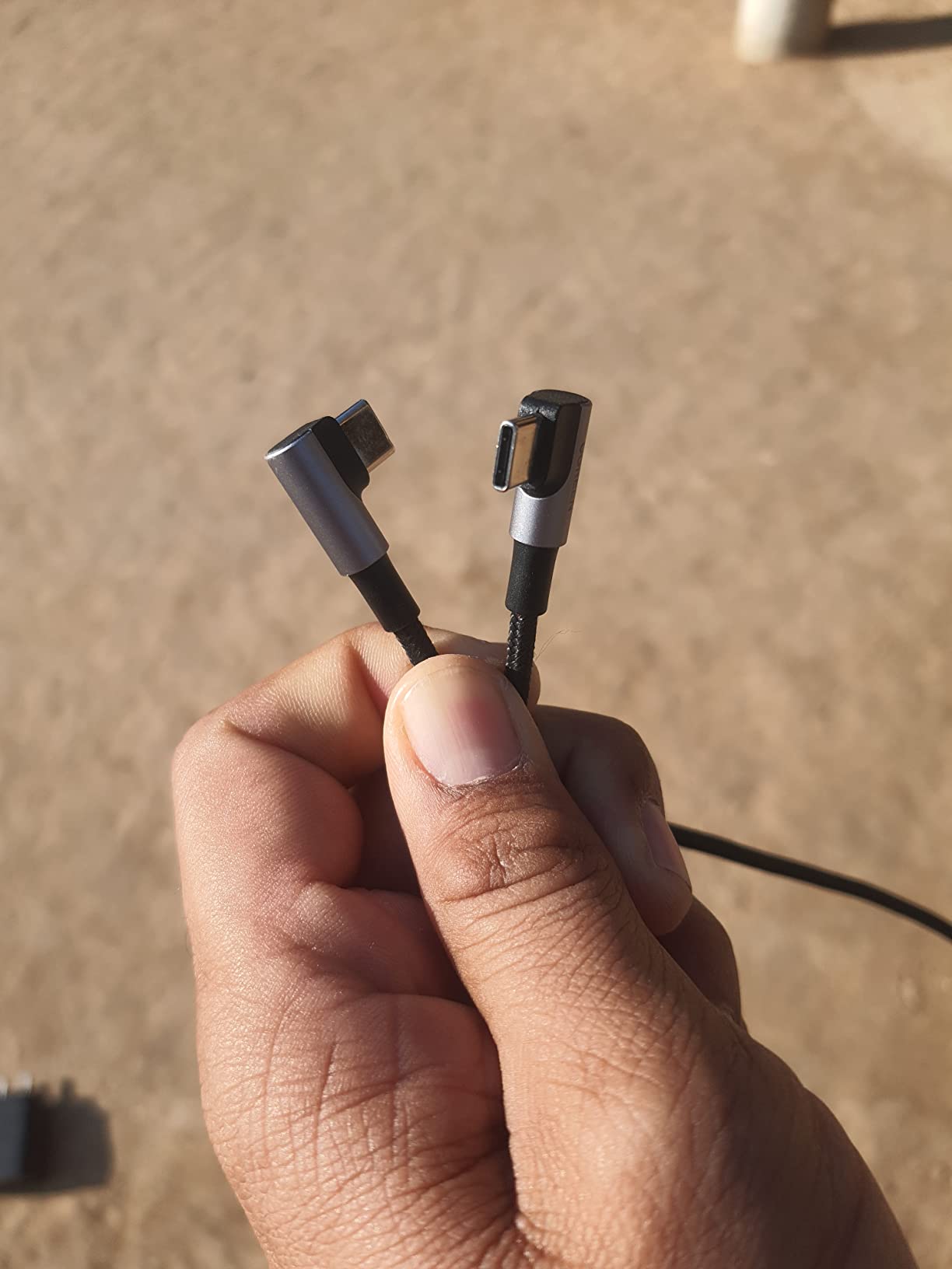 UGREEN Angled USB-C Cable Aluminum Case with Braided 1m (Black ...