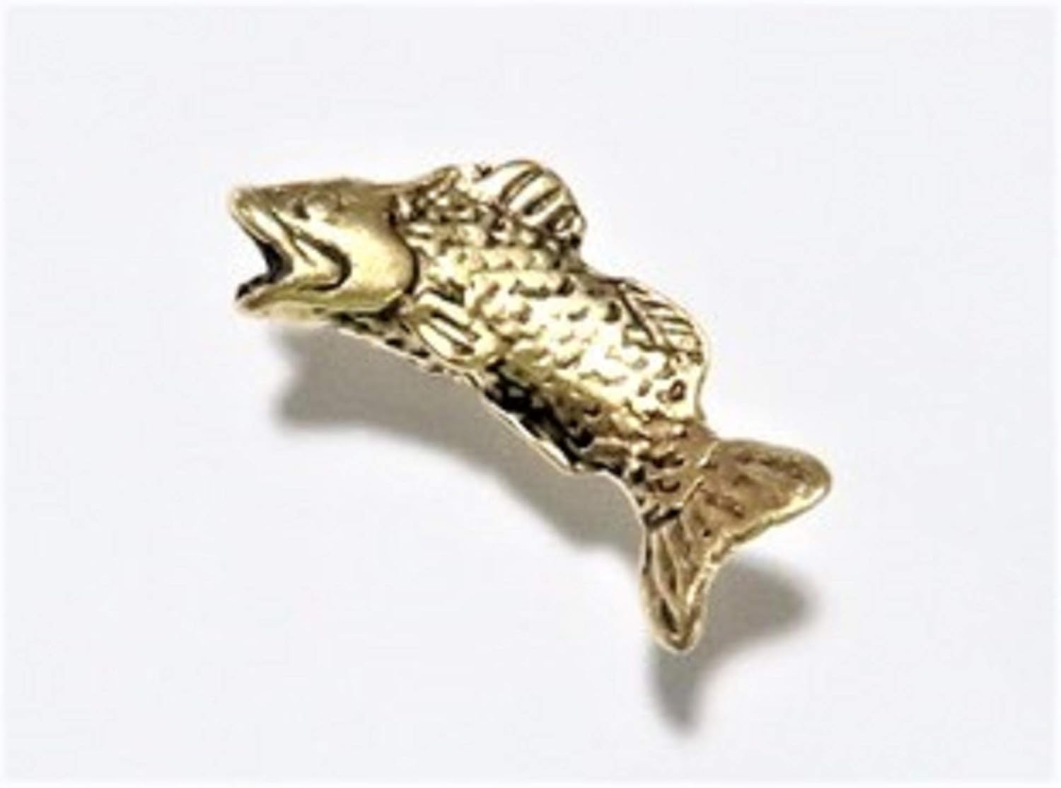 Amazon.com: Large Mouth Bass Fish 15pc Metal Push Pins T-5AG : Office ...