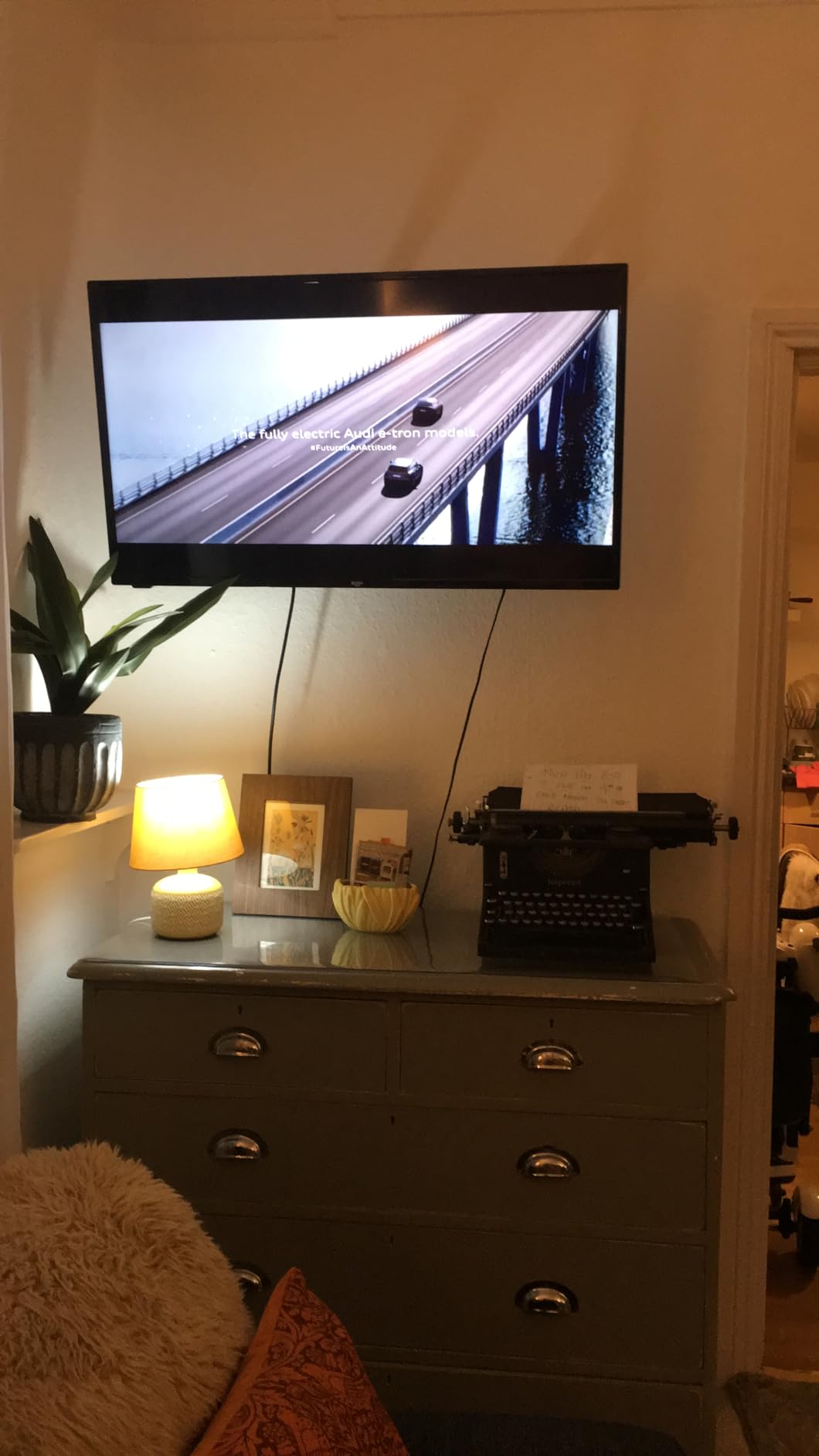 Generic Bush 40 Inch Smart FHD HDR LED Freeview TV: Amazon.co.uk ...