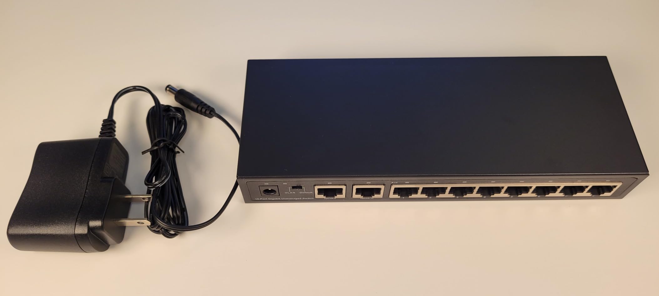 Binardat 10 Port Gigabit Ethernet Switch, 8 Ports 100/1000Mbps, 2 ...