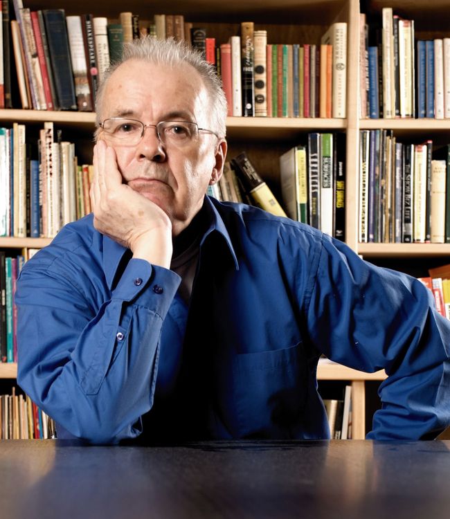 Amazon.com: Colin Winslow: books, biography, latest update