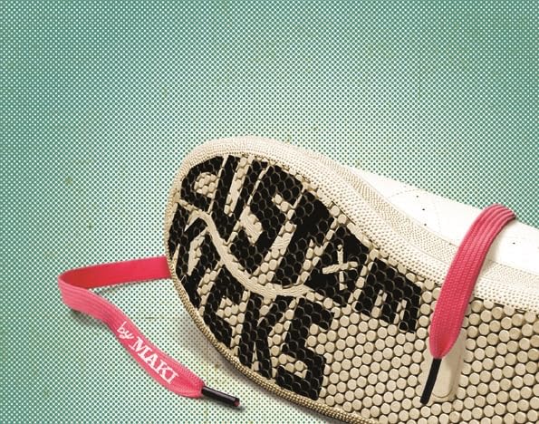 Custom Kicks: Smits, Kim, Maat, Matthijs: 9781856695428: Amazon.com: Books