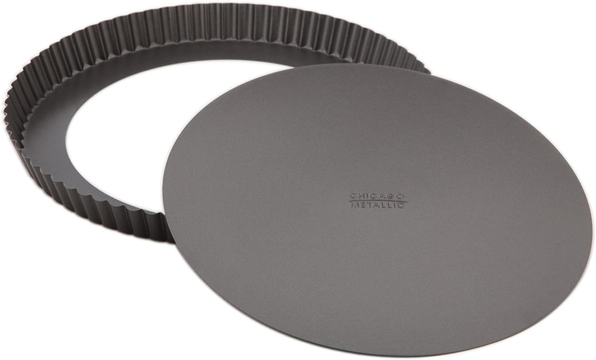Amazon.com: Chicago Metallic Non-Stick 10-Inch Quiche Pan: Tart Pan ...