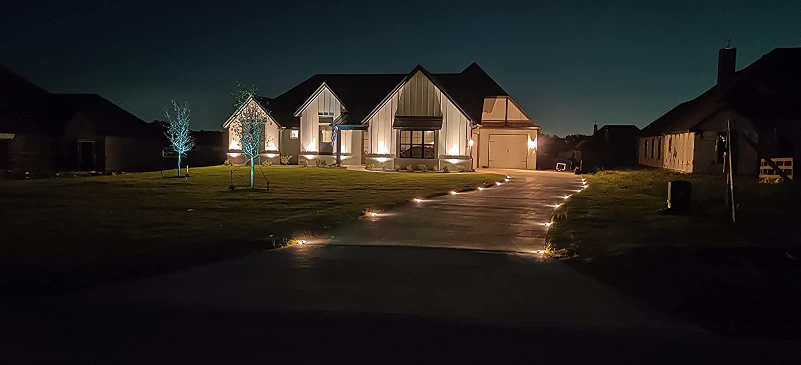 Watch VOLISUN Solar Dock/Deck/Driveway Lights on Amazon Live