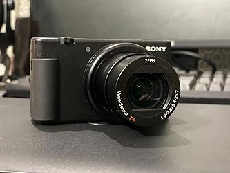 Buy Sony Digital Camera ZV-1 Only (Compact, Video Eye AF, Flip Screen ...