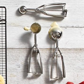 Amazon.com: Pampered Chef Scoop Set -Large, Medium and Small: Home ...