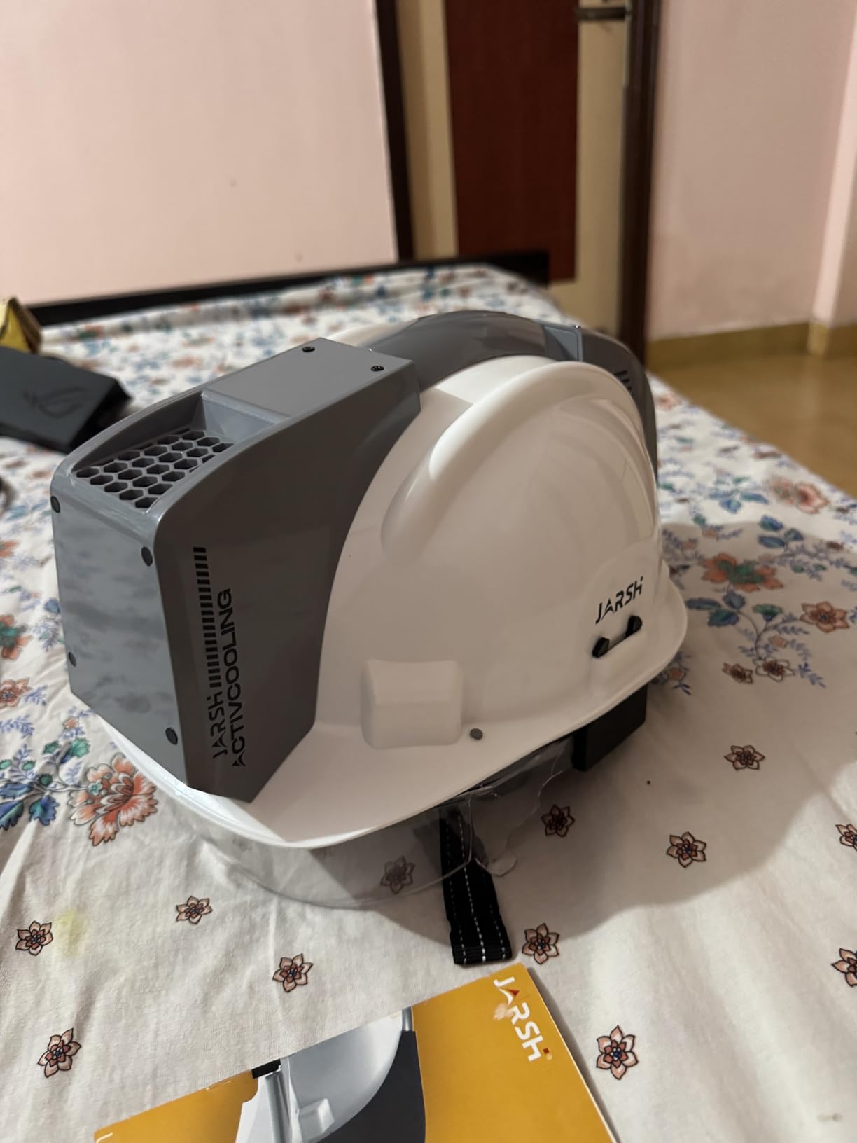 Jarsh ActivCooling Safety Helmet with Inbuilt Battery - Clear Visor ...