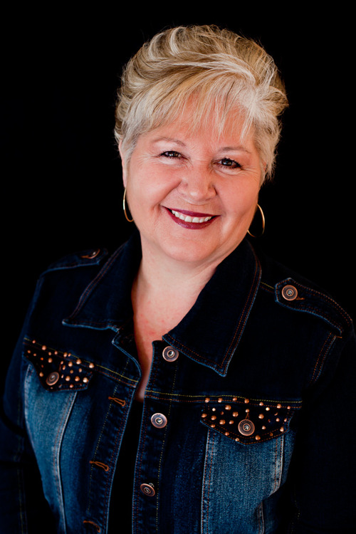 Amazon.com: Doreen Hanna: books, biography, latest update