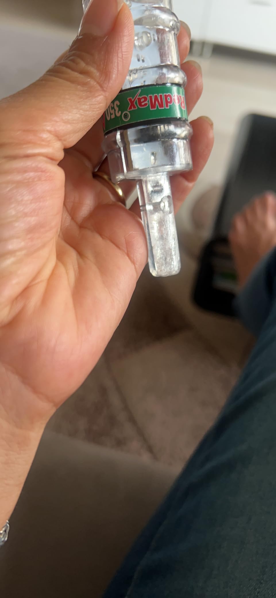 Buy Light up Flashing LED Cricket Bails, Pack of 2 Online at Low Prices ...