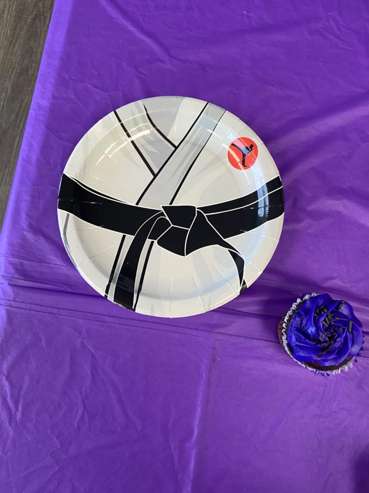 Amazon.com: YJRJSC Karate Party Decorations Tableware - Karate Birthday ...