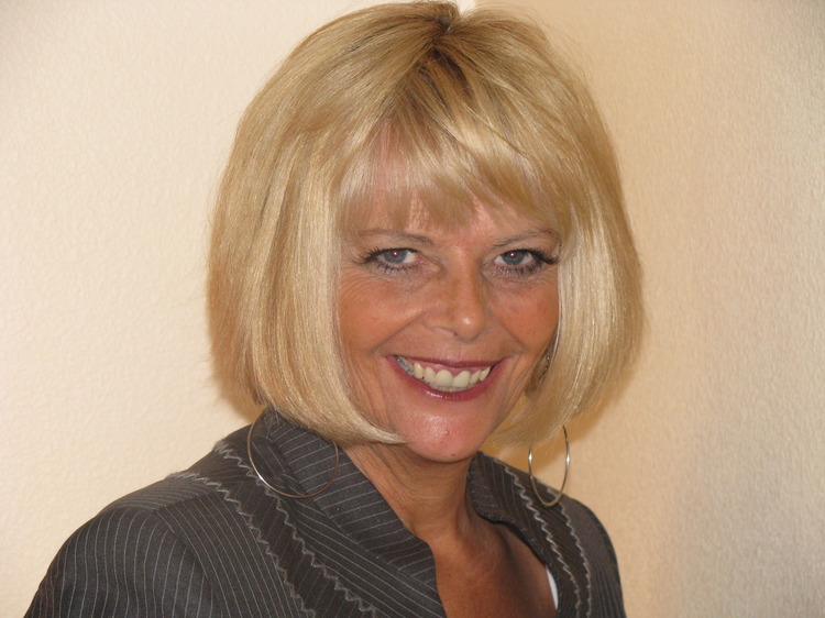 Elsie Marks's Instagram, Twitter & Facebook on IDCrawl