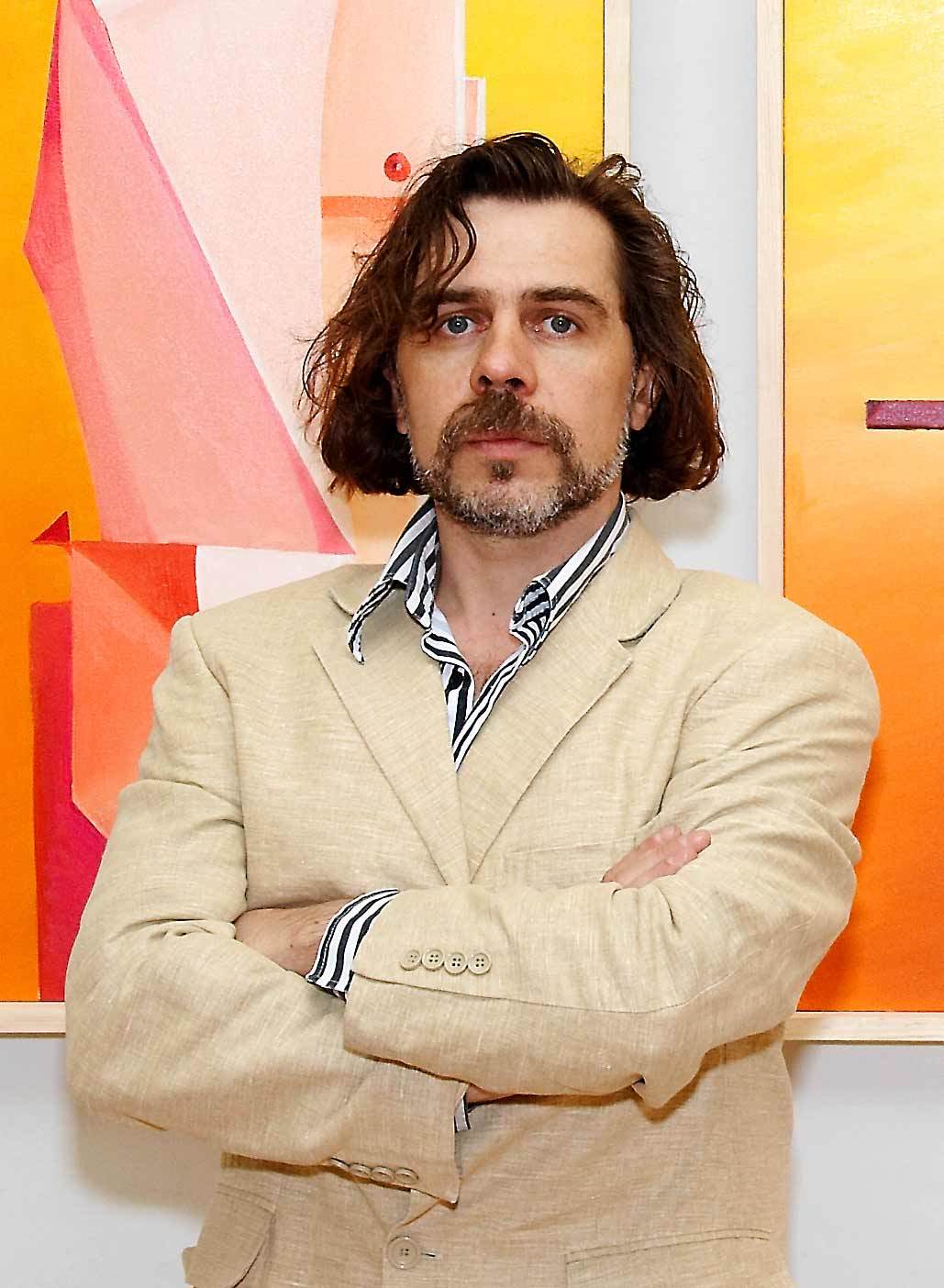 Amazon.com: Anri Laran: books, biography, latest update