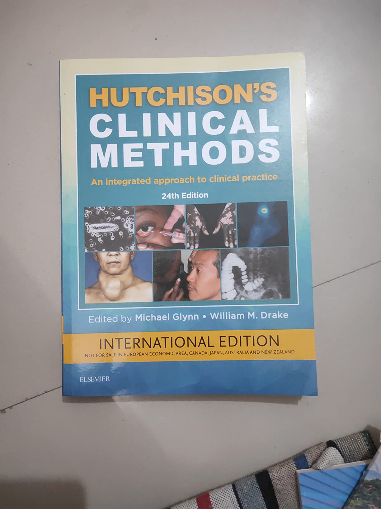 Buy Hutchison's Clinical Methods: An Integrated Approach to Clinical ...