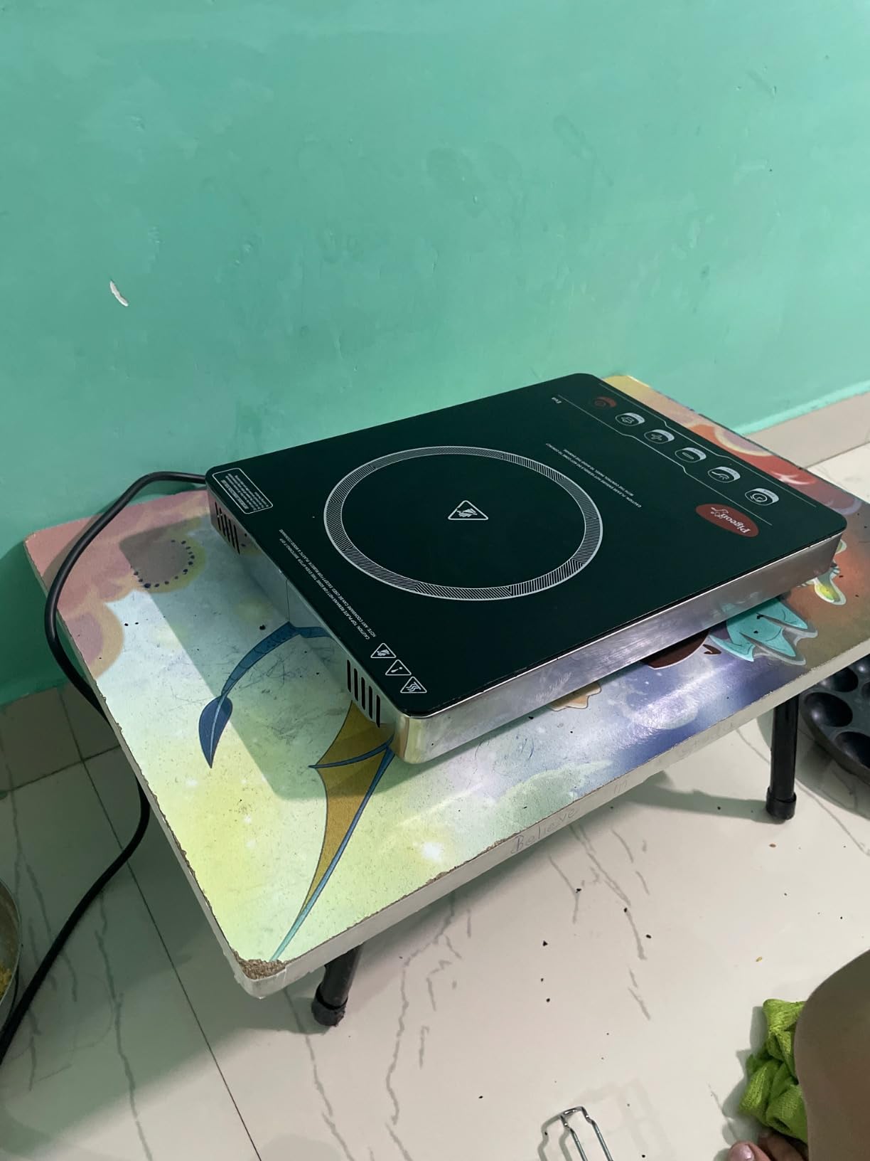 Pigeon Eva Infrared Cooktop 2000 Watts Black (with Free Stainless Steel ...