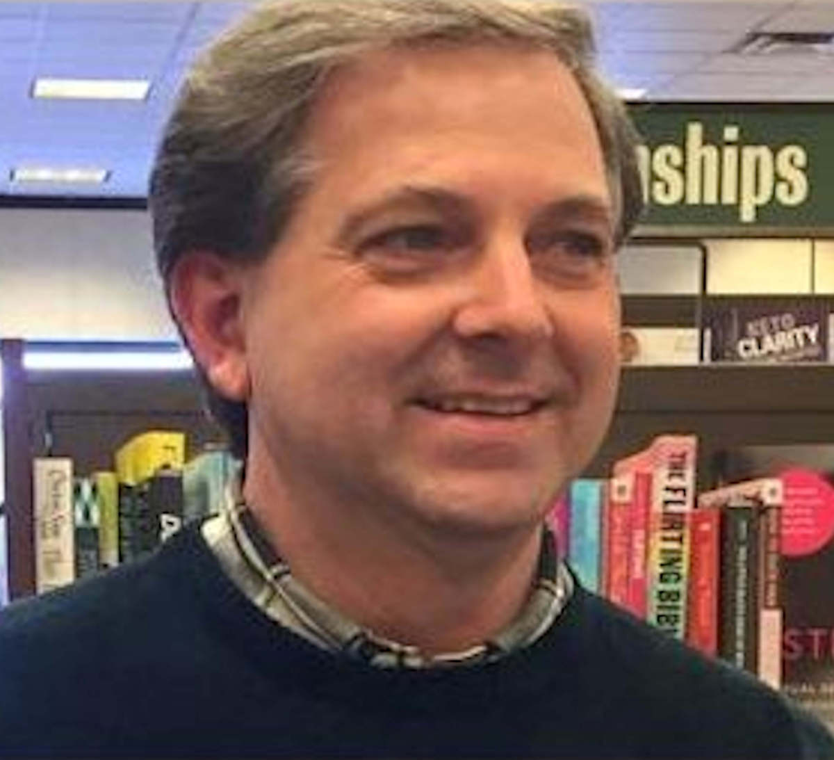 Amazon.com: James Kelly: books, biography, latest update