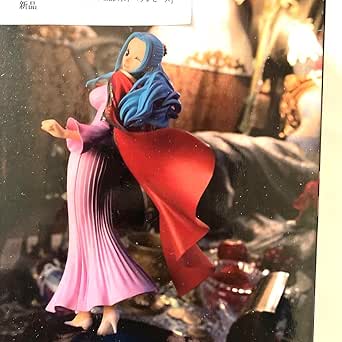 Amazon.co.jp: One Piece Nefertari Bibi Figure : Toys & Games