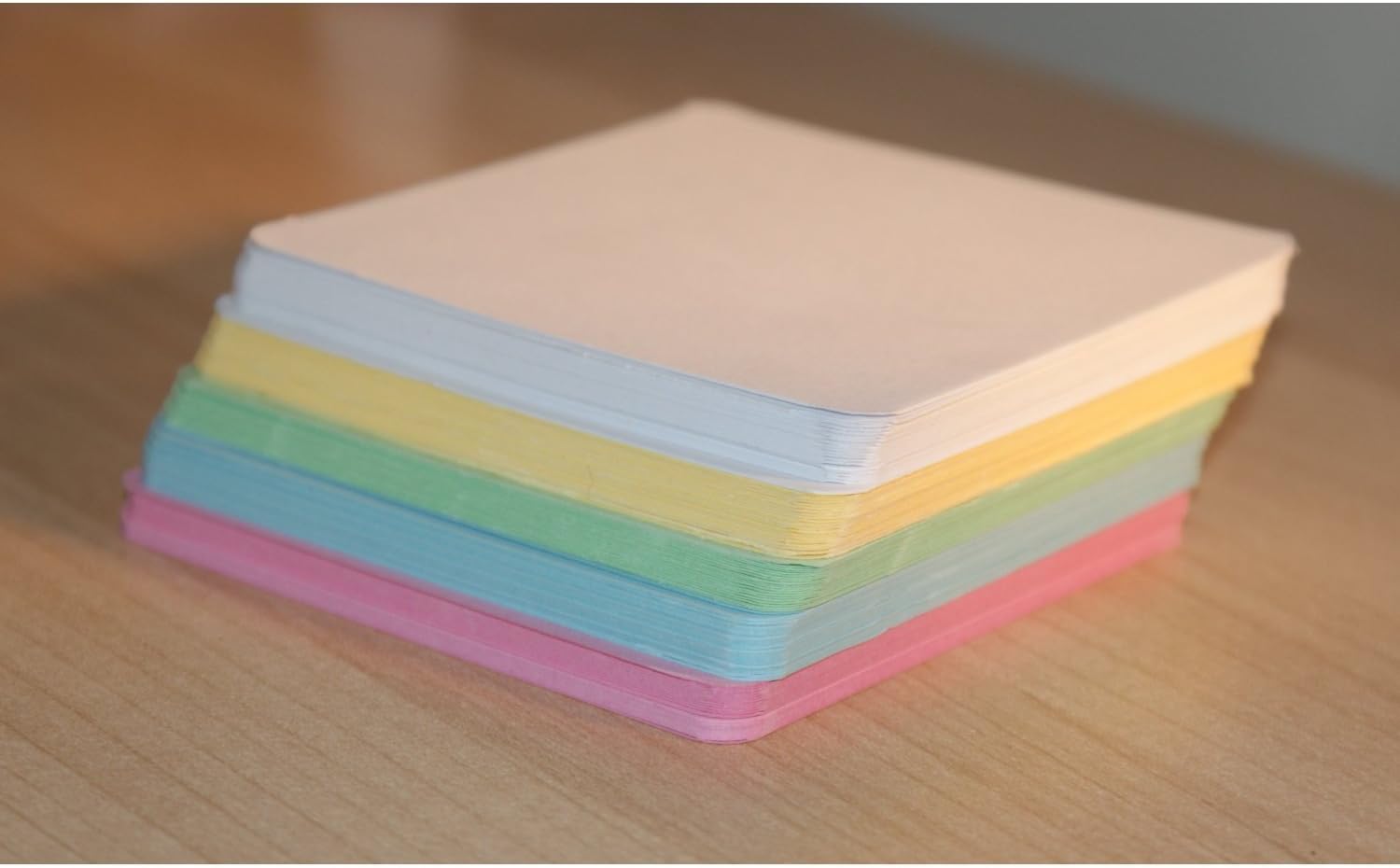 100 Blank Multi-Coloured Smooth Texture Flash Cards (80x80mm) : Amazon ...