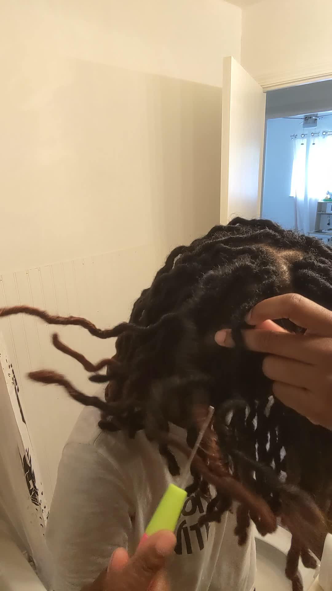 Watch How to install gypsy locs on Amazon Live