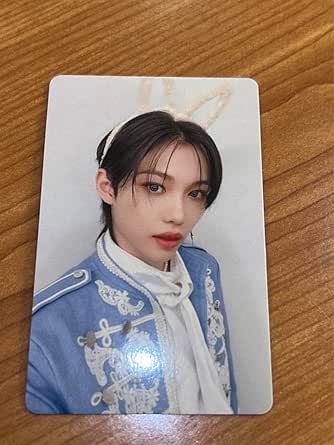 Amazon.co.jp: straykids Felix Trading Card Venue Limited Edition 211 ...