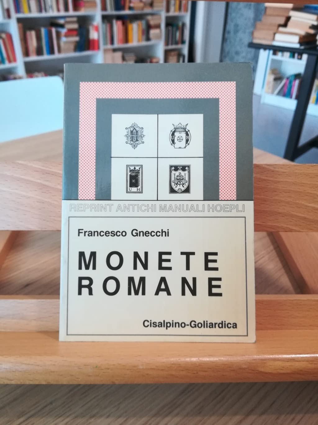 Amazon.com: Monete romane.: 9788820321505: Gnecchi, Francesco: Books