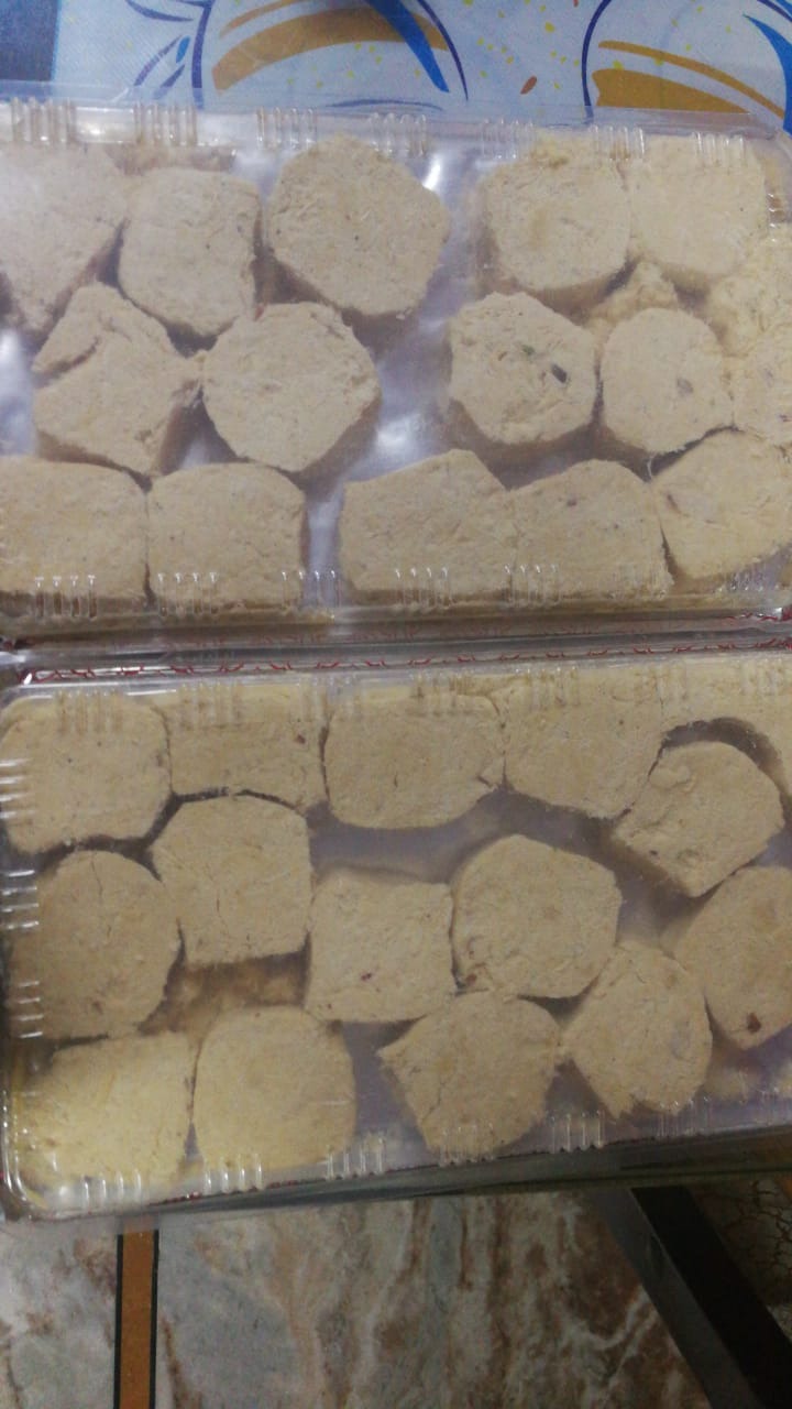 Haldiram's Nagpur Soan Cake 400gm (Pack of 2) : Amazon.in: Grocery ...