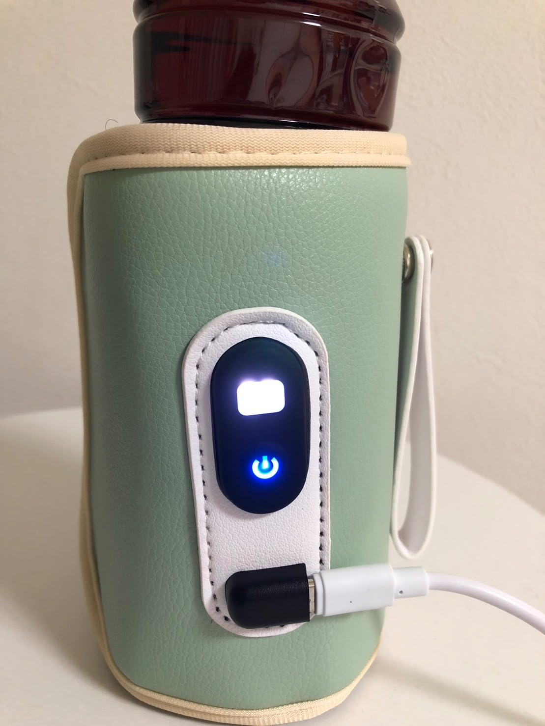 Amazon.co.jp: HapiChil 快適 ミルクウォーマー 【保育士セレクト】 持ち運び USB給電 デジタル温度調整 哺乳瓶ウォーマー 日本語説明書 付き (ゴールデンイエロー ...